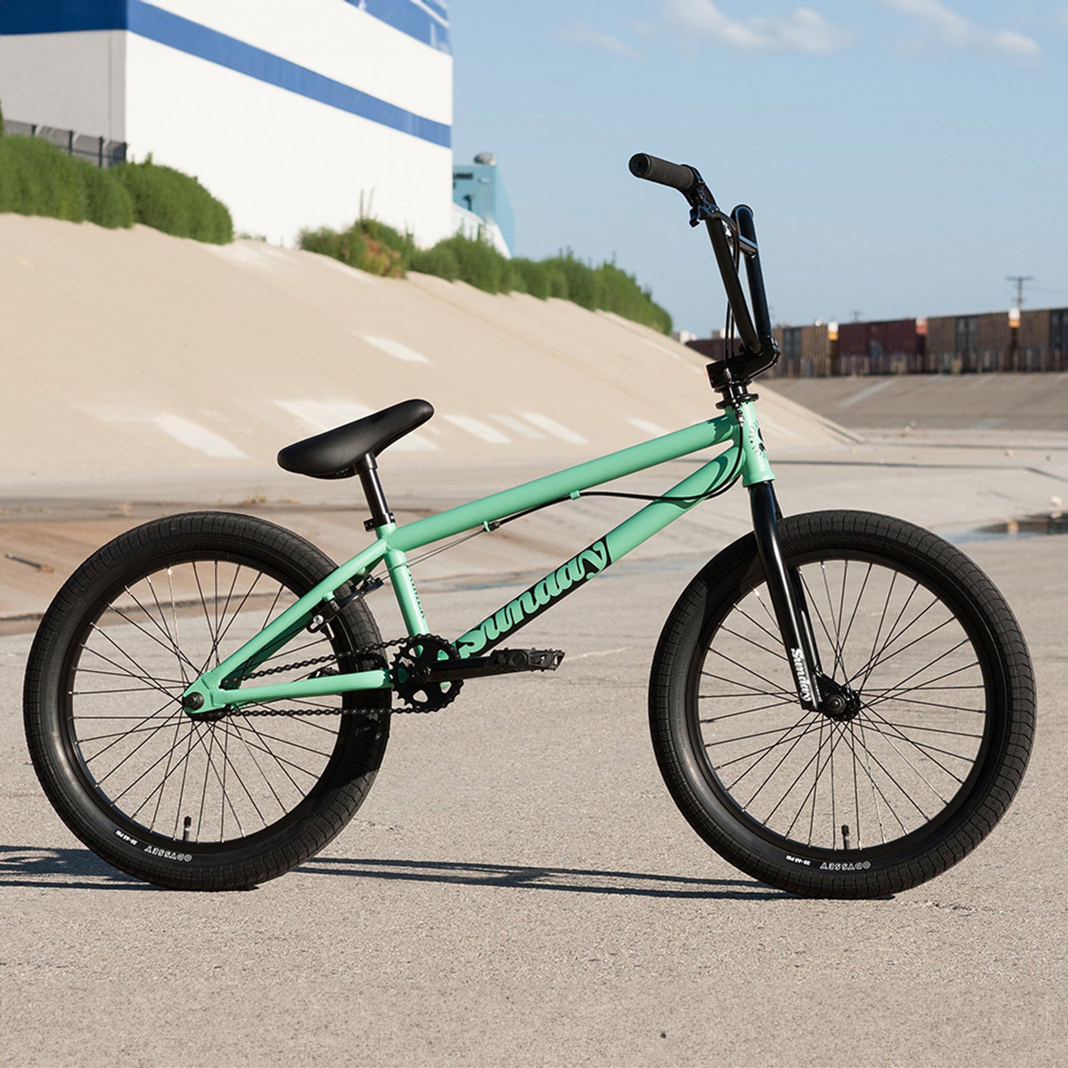 Sunday Primer Park 20.5inTT BMX Freestyle Bike-Matte Toothpaste – J&R ...
